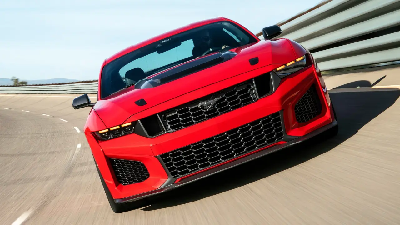 New Ford Mustang Dark Horse SC Debuts with GTD Supercharged V8 Engine ...